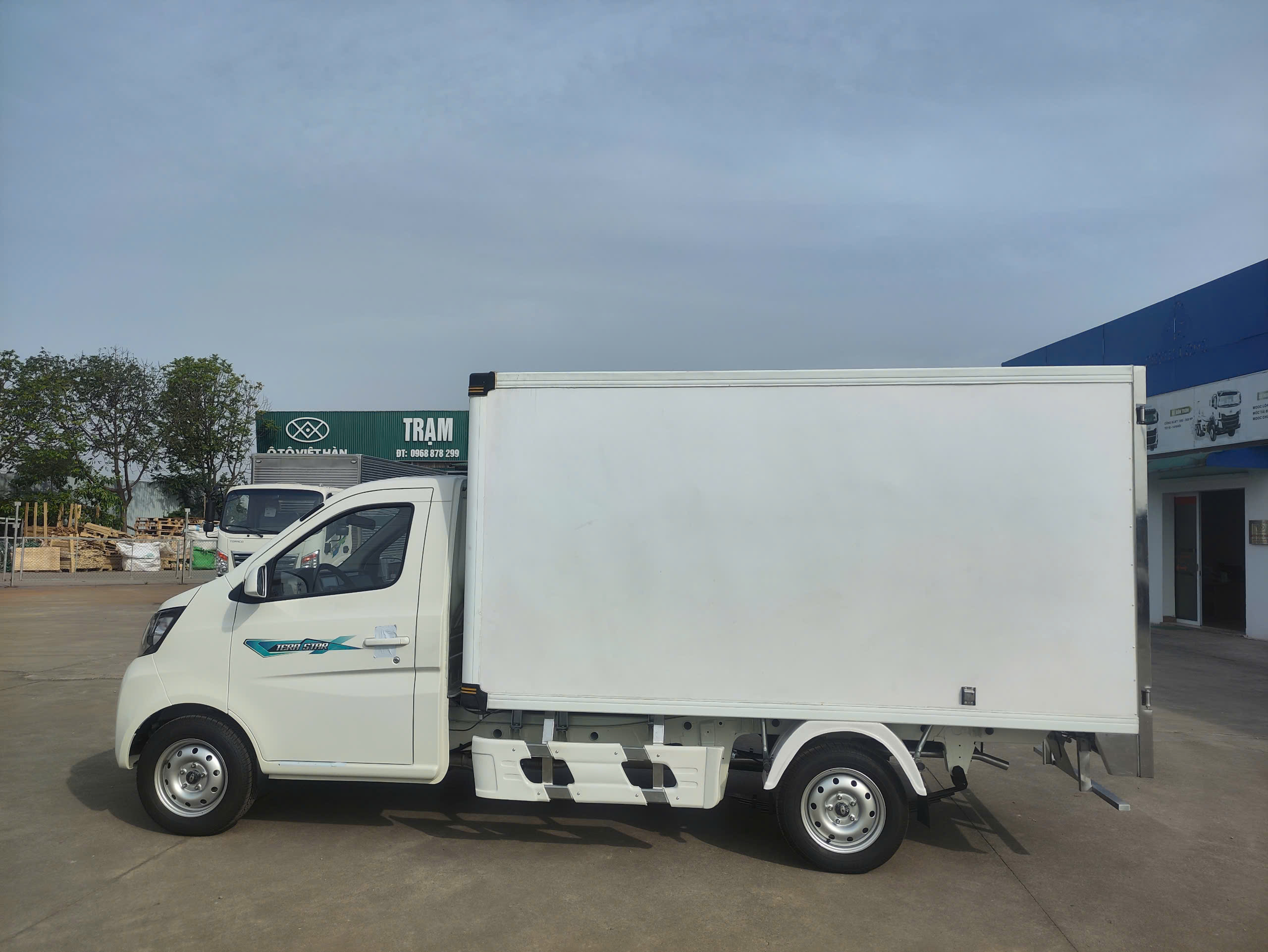 Teraco Star Plus và Thaco TF230: Nên chọn xe nào? - Ô Tô Việt Hàn